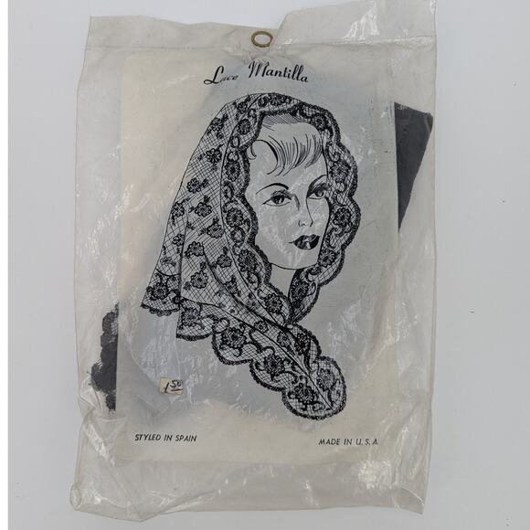 Mantilla | Accessories | Vintage Open Box Black Lace Mantilla Goth ...